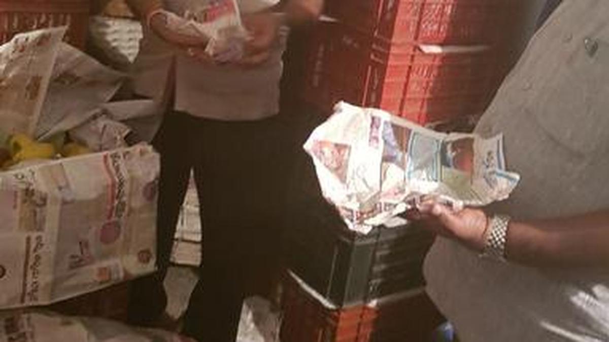 100 tonnes of mango ripened using chemicals destroyed - The Hindu