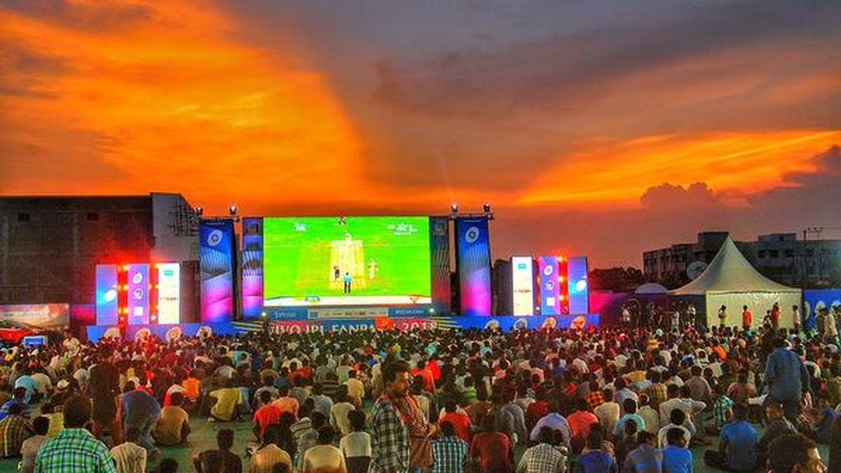 ‘VIVO Fan Park’ gives cricket lovers the stadium feel - The Hindu