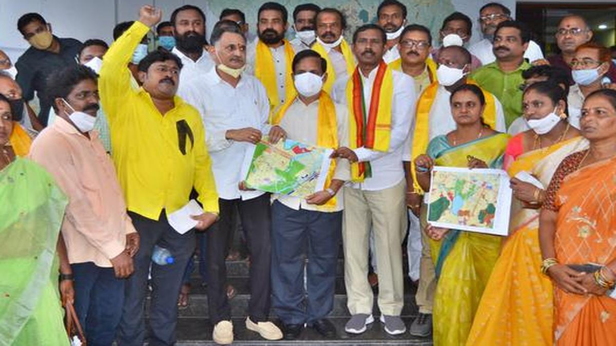 TDP stages protest against VMRDA master plan - The Hindu