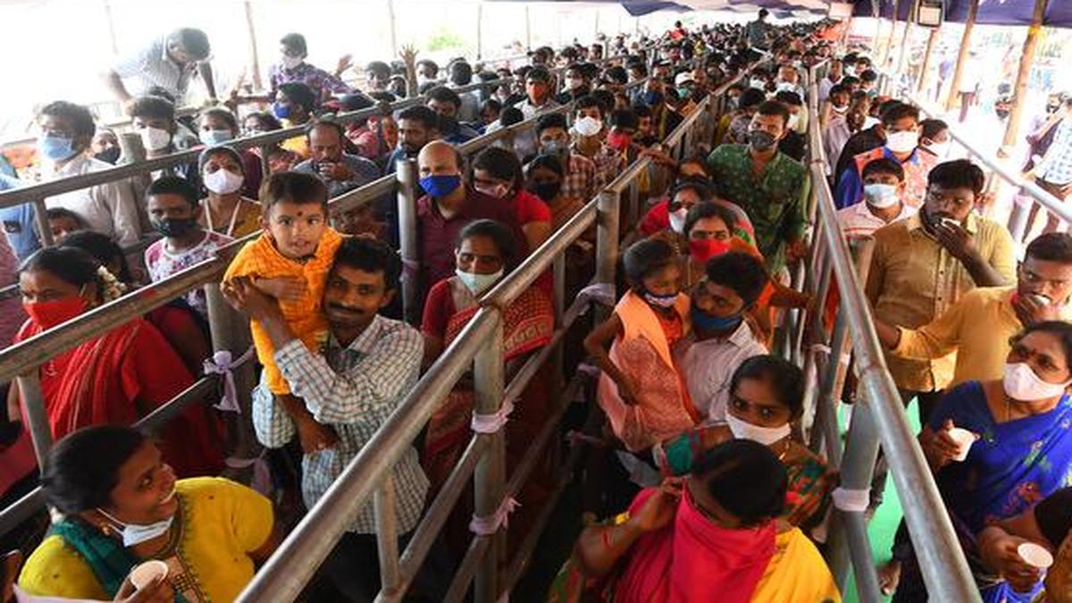 Durga temple draws huge crowds - The Hindu