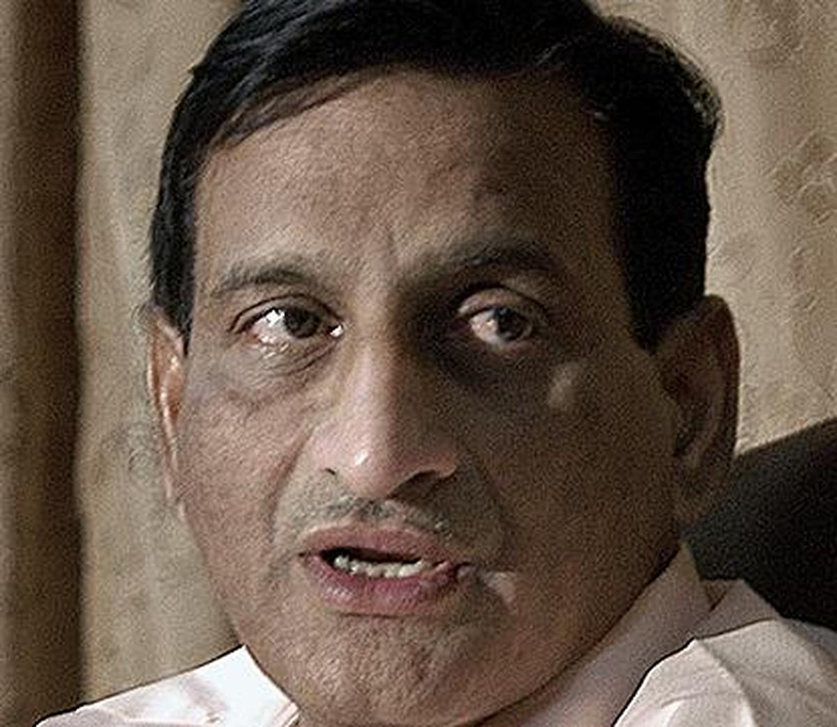 Actor Krishna’s brother calls on CM - The Hindu