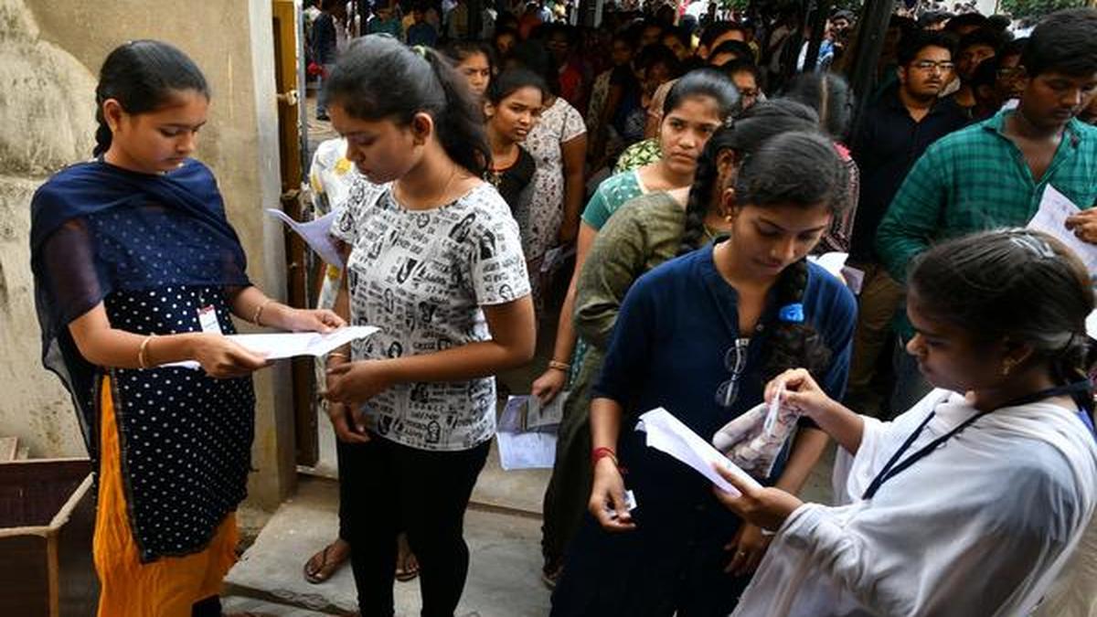 Andhra Pradesh student tops Telangana Engineering EAMCET - The Hindu