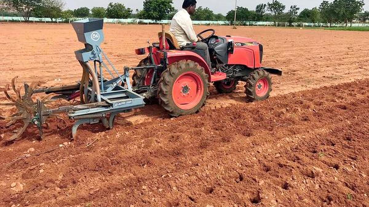 New sowing machine developed at Rekulakunta research station - The Hindu