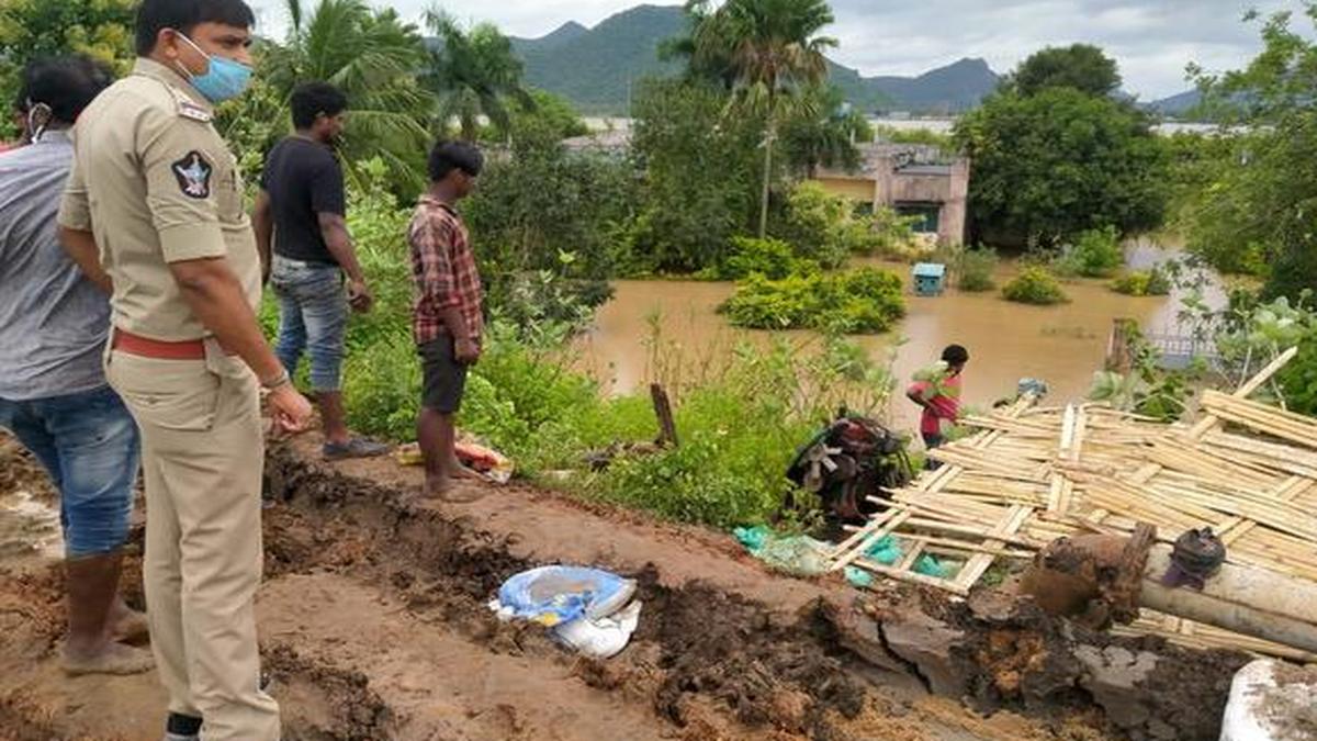 Flood-hit villages limping back to normal - The Hindu