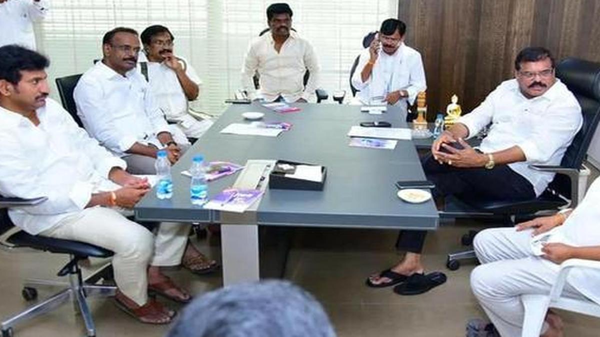 Botcha holds poll strategy meeting at Puttaparthi - The Hindu
