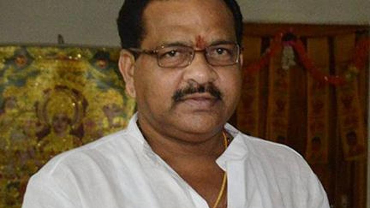 Thota’s decision to cross over to YSRCP creates a flutter - The Hindu