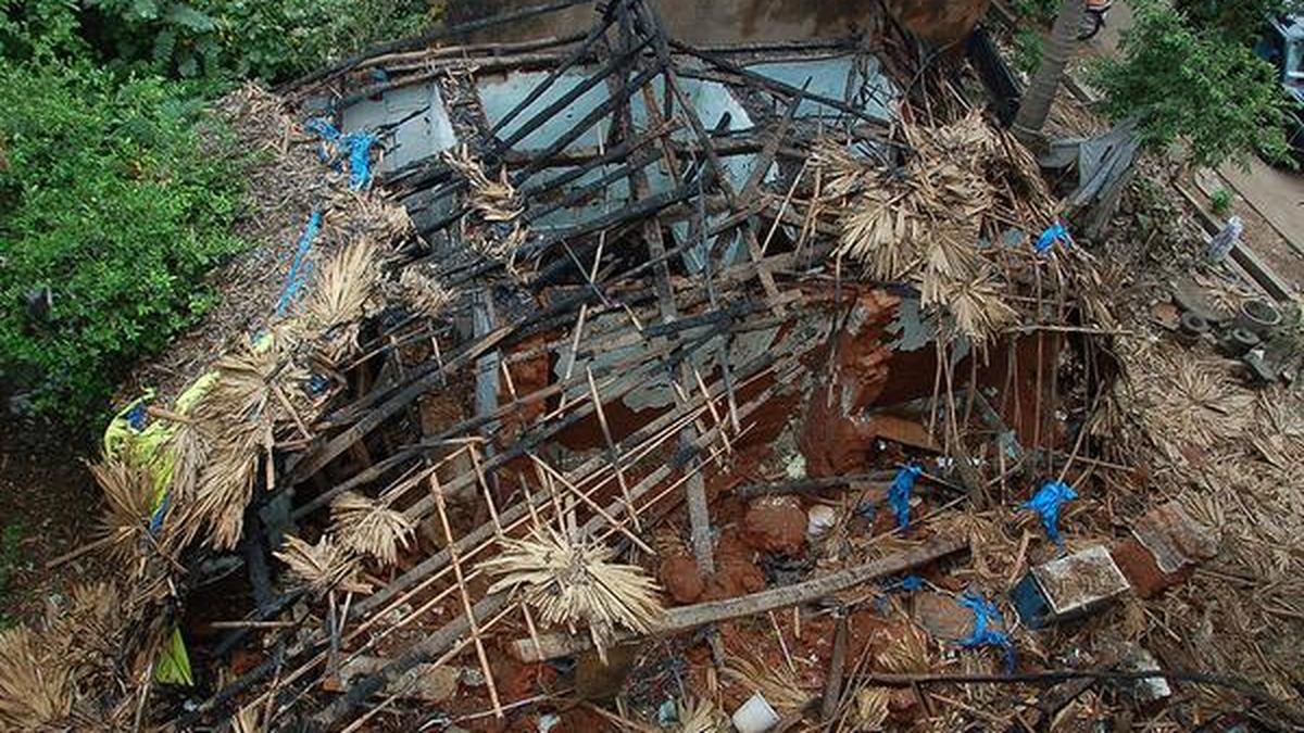 Three dead in cracker blast in Rajahmundry house - The Hindu