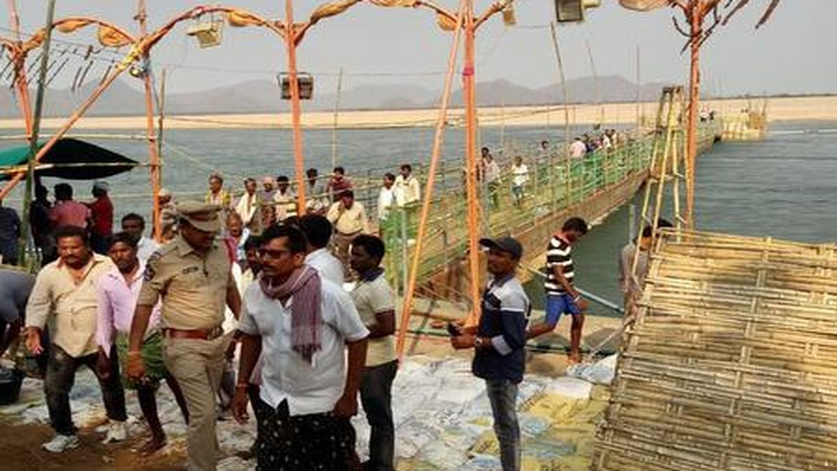 Pattiseema temple gears up for Maha Sivaratri - The Hindu