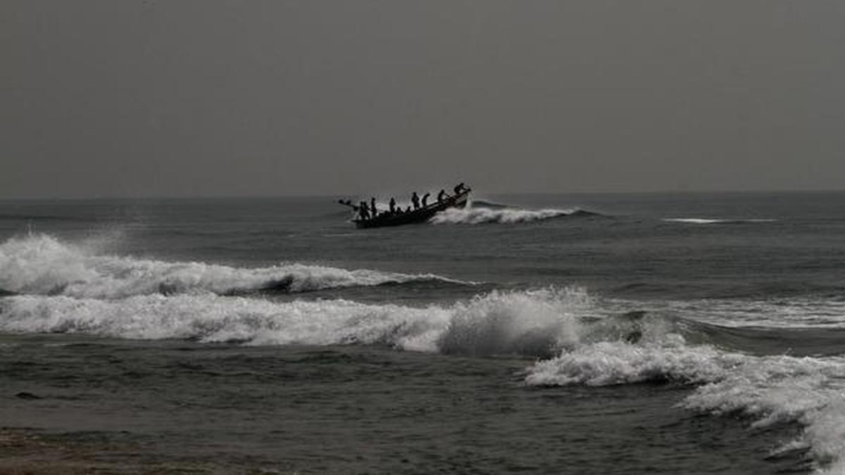 Cyclone Kyant unlikely to make landfall, says IMD - The Hindu