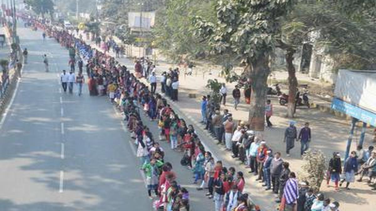 Bihar supports prohibition with ‘the world’s longest human chain’ - The ...