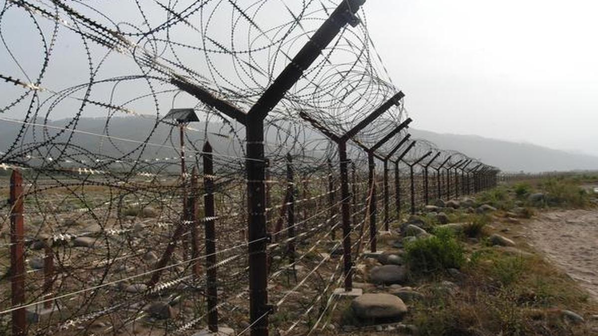 Army set to install smart fence along LoC - The Hindu