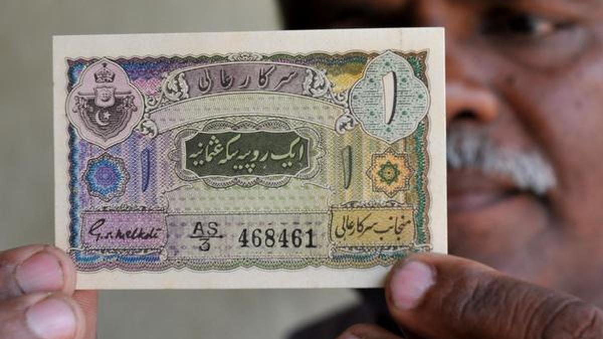 One rupee note celebrates its 100th birthday - The Hindu
