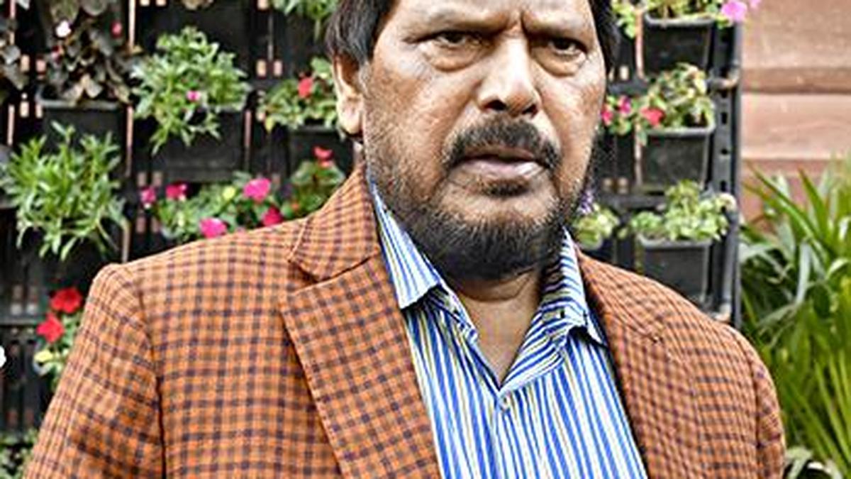 Coronavirus: Athawale’s ‘go corona’ chant video goes viral - The Hindu