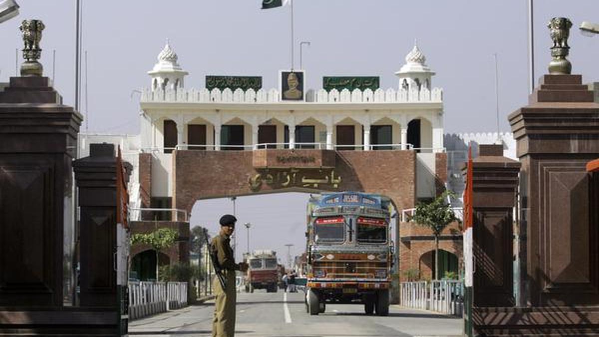 20 Indian fishermen released from Pakistan jail; transported to Wagah ...