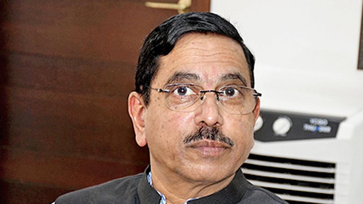 Export curbs not to affect farmers; tomato, onion prices to stabilise ...