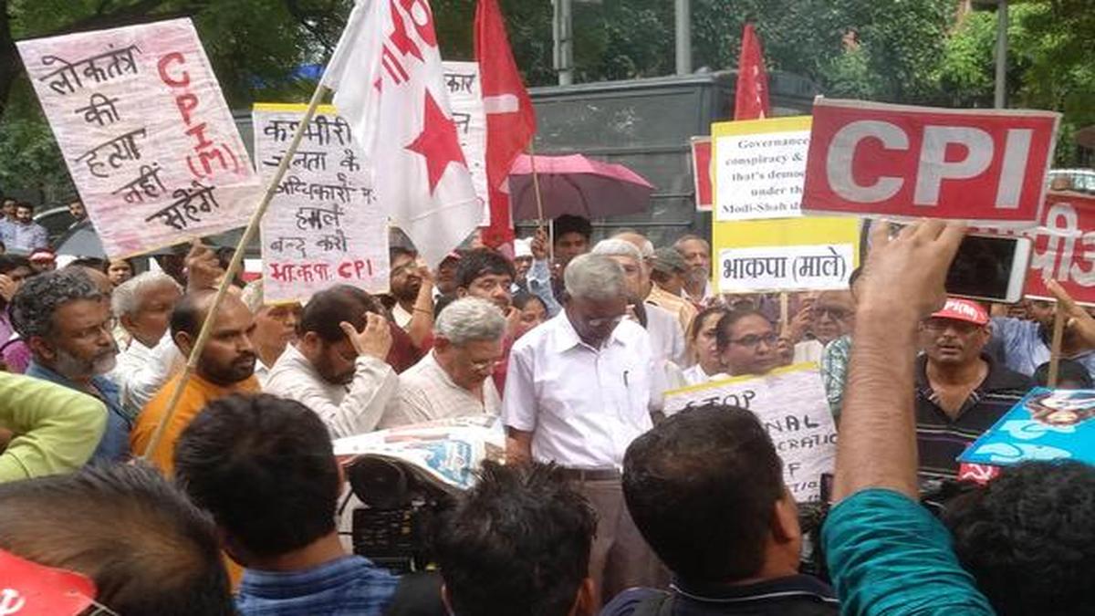 Left parties protest amendment to Article 370, vow to continue fighting ...