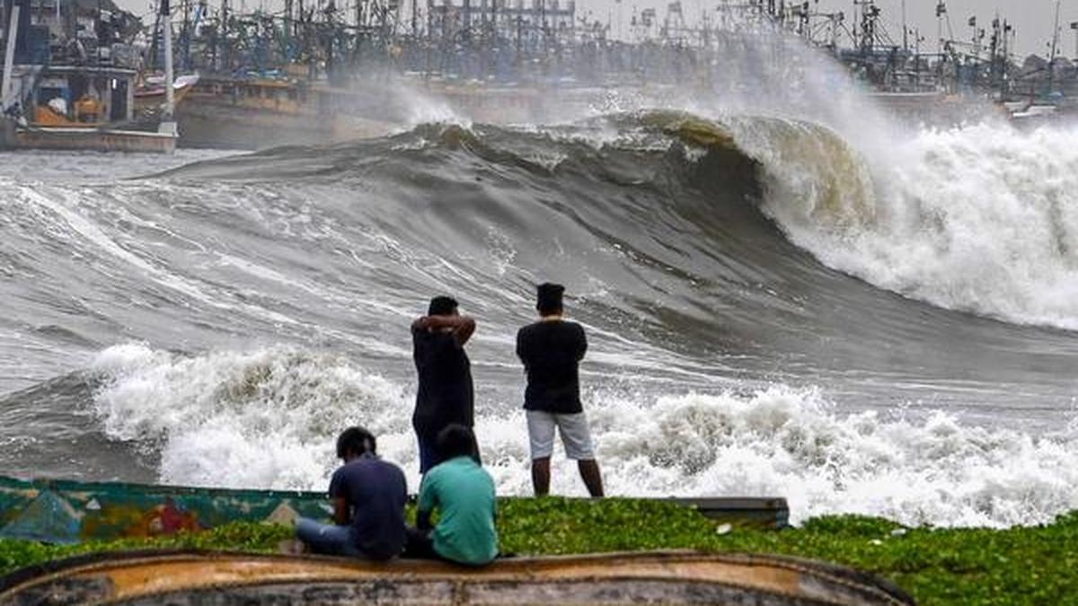 Cyclone brewing in Arabian sea - The Hindu