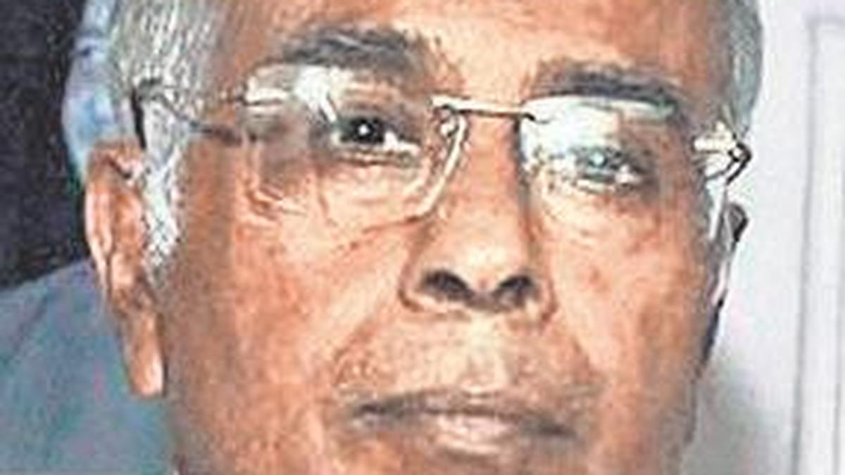 Narendra Dabholkar murder: Sharad Kalaskar sent to CBI custody - The Hindu