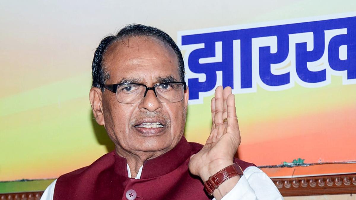 Rural Development Minister announces beginning of new phase of PMAY ...