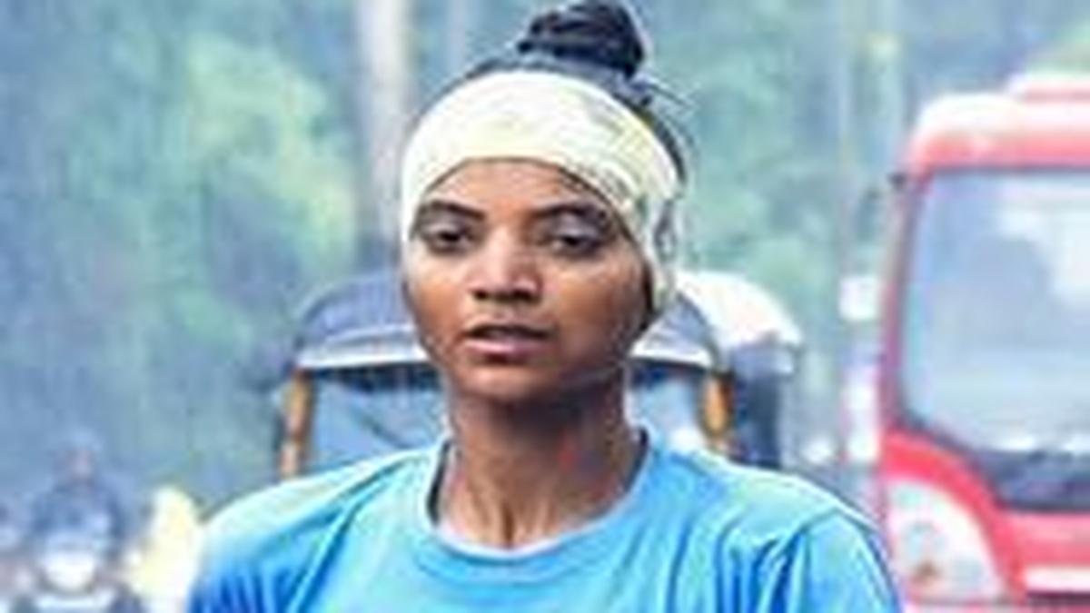 Sufiya Khan finds inspiring support on her run for hope - The Hindu
