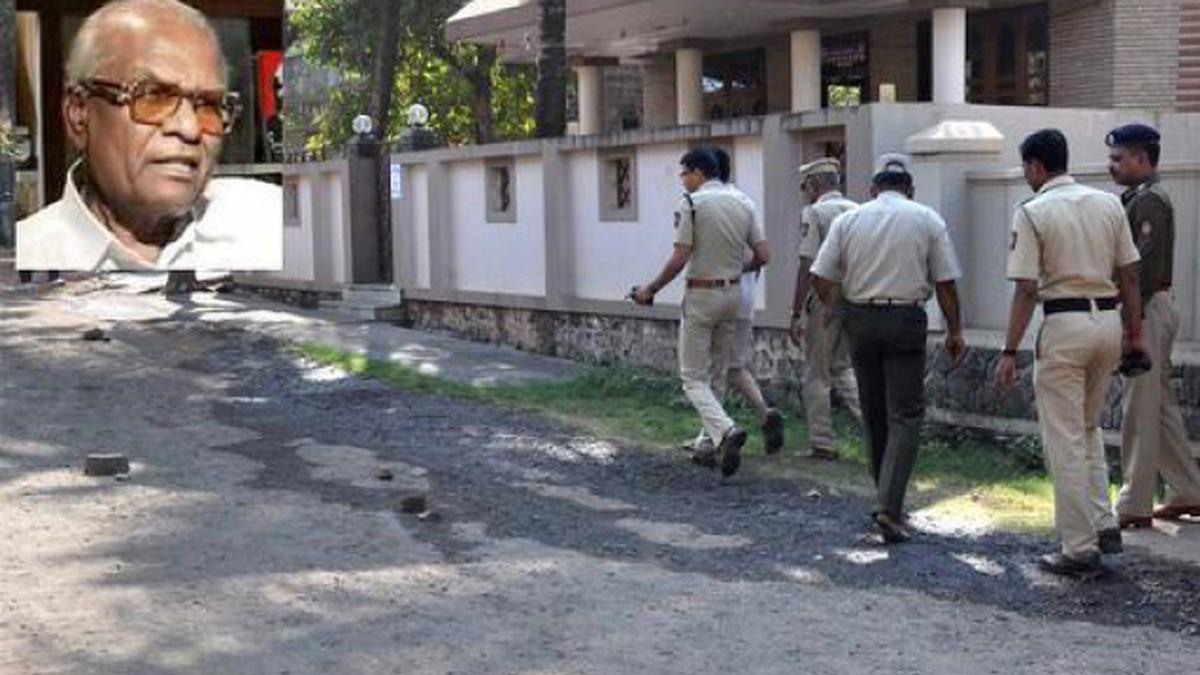 Police arrest accused in Govind Pansare murder case - The Hindu