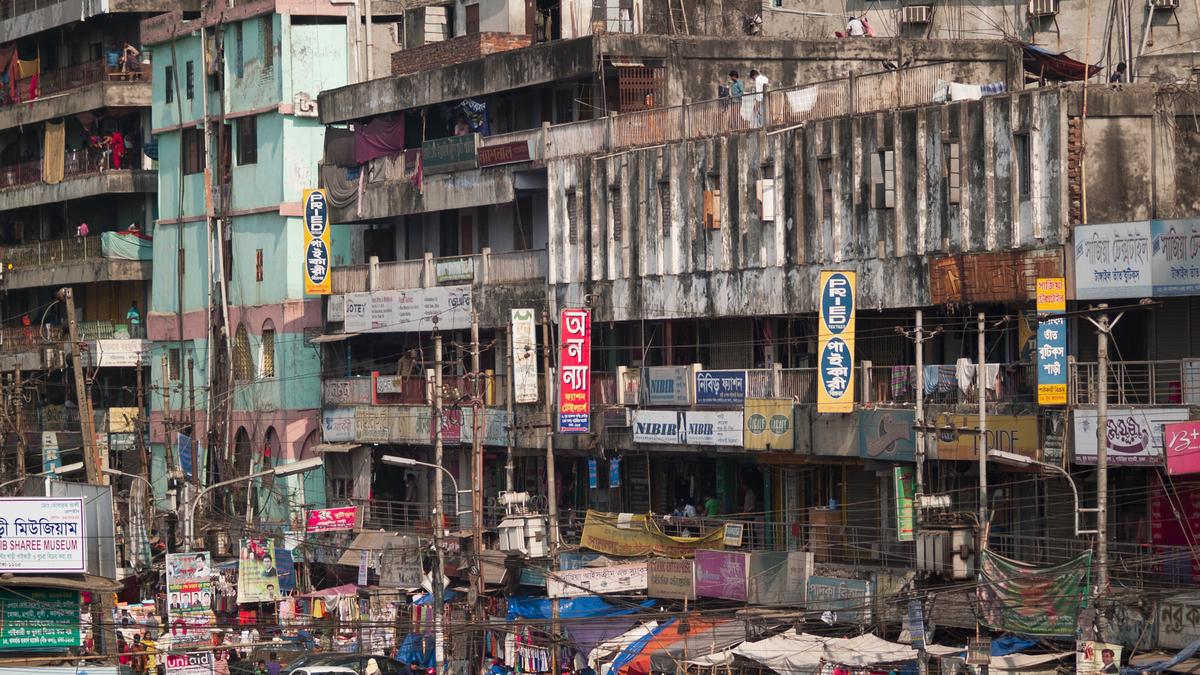 Congested houses - The Hindu