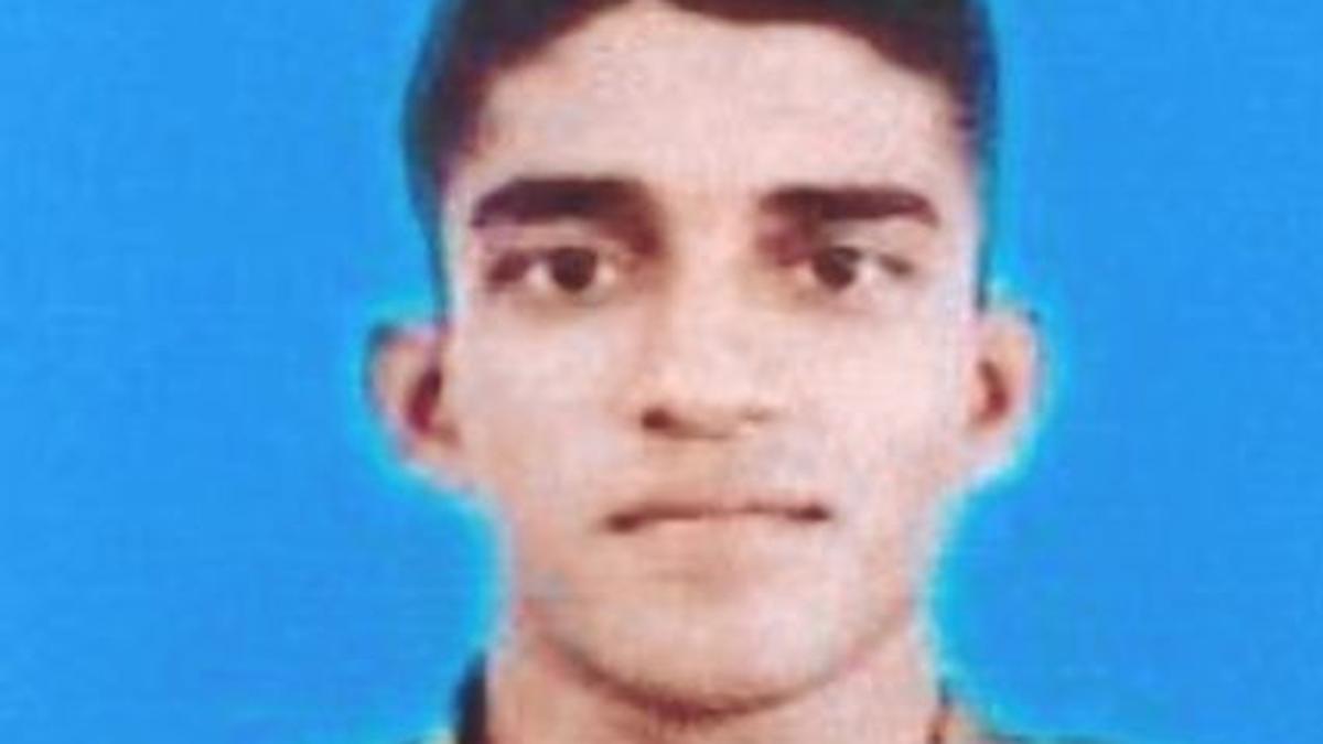 Nine military personnel awarded Shaurya Chakra - The Hindu