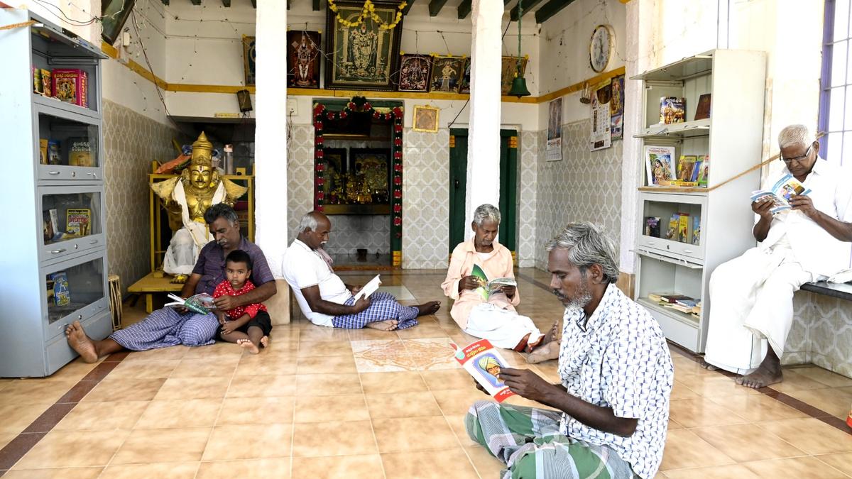Libraries in temples become favourite haunt of villagers - The Hindu