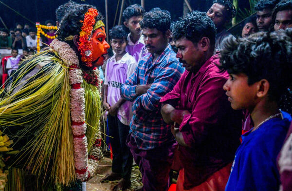 In Frames | The night of Bhoota Kola - The Hindu