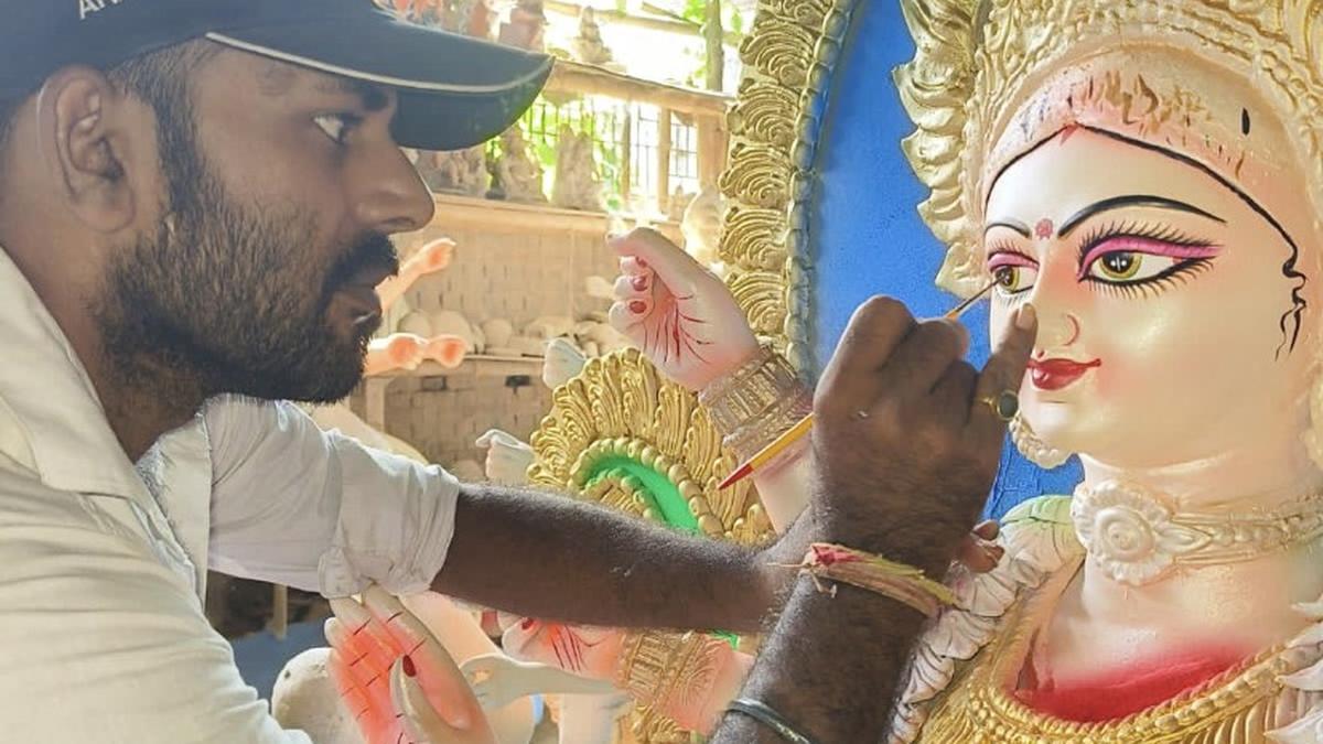 Uttar Pradesh warms to the grandeur of Durga Puja - The Hindu