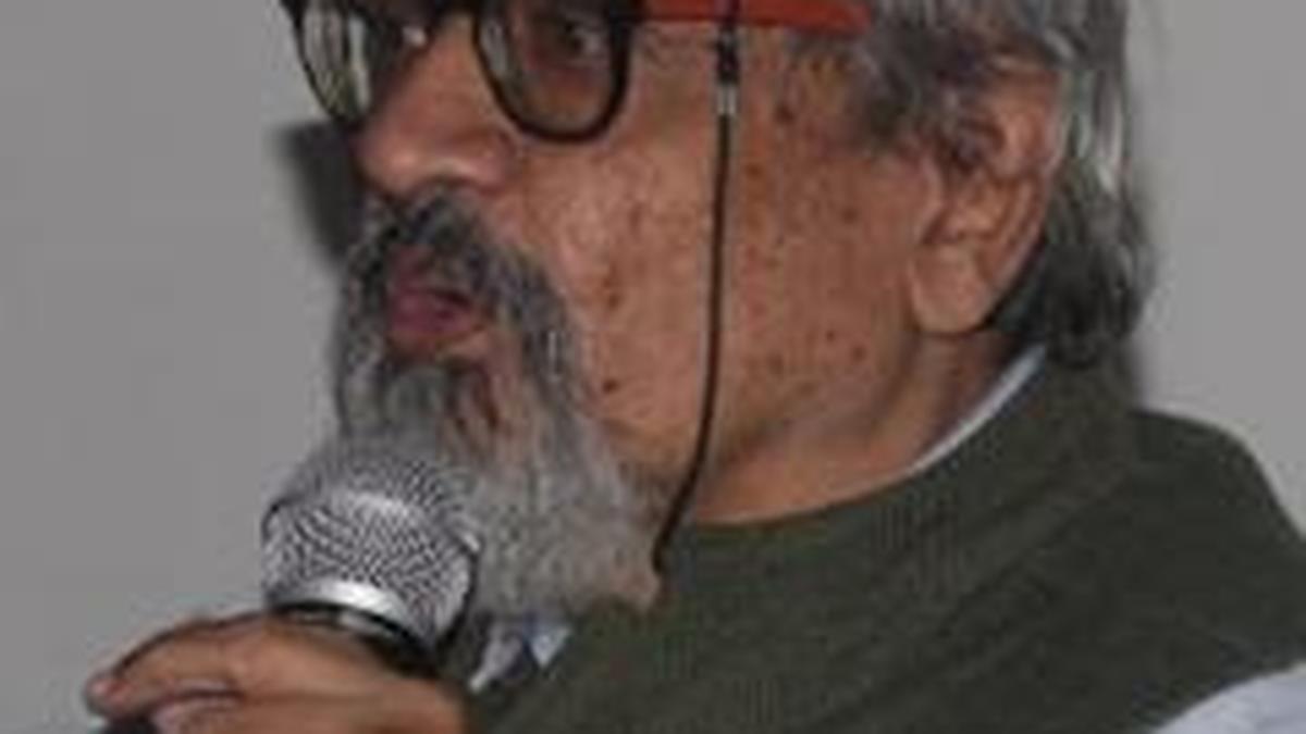 COVID-19 claims Hari Vasudevan, Bengal’s foremost historian - The Hindu