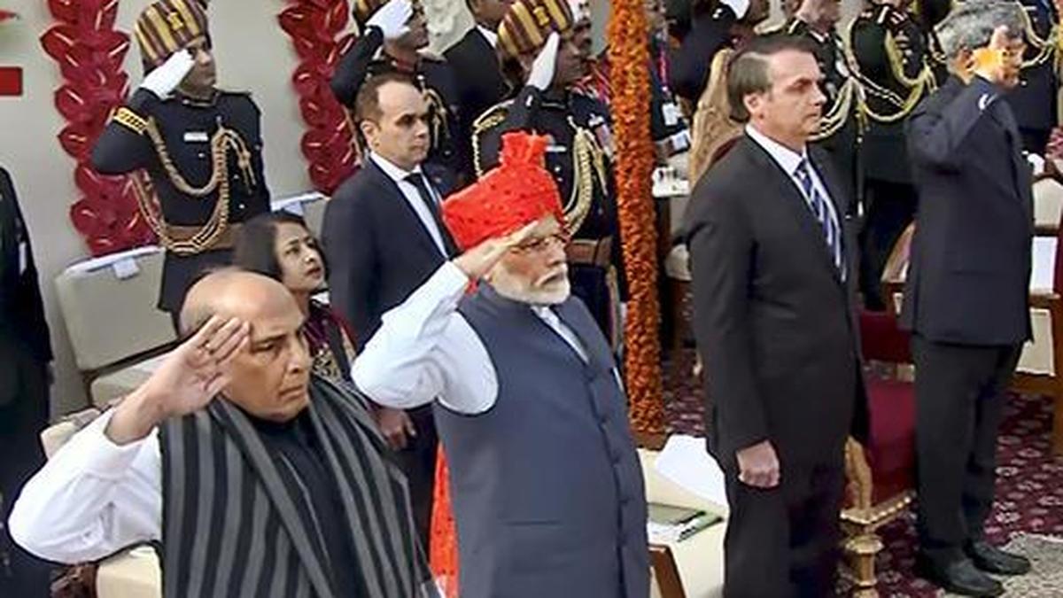 Republic Day 2020: Dhanush gun system on R-Day Parade for first time ...