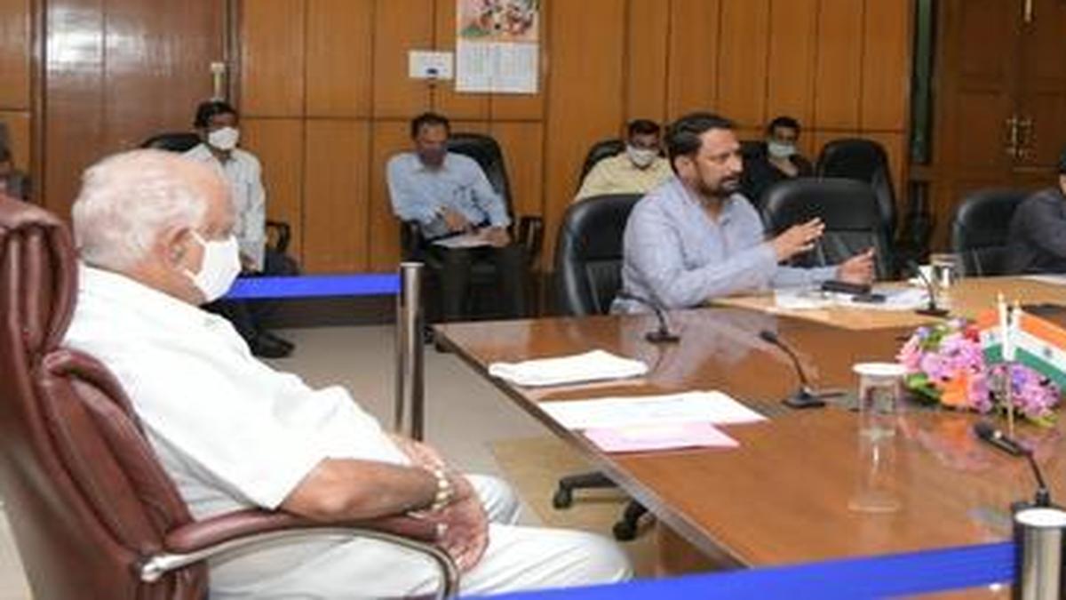 Final decision on pay revision of RTC staff soon, says Savadi - The Hindu