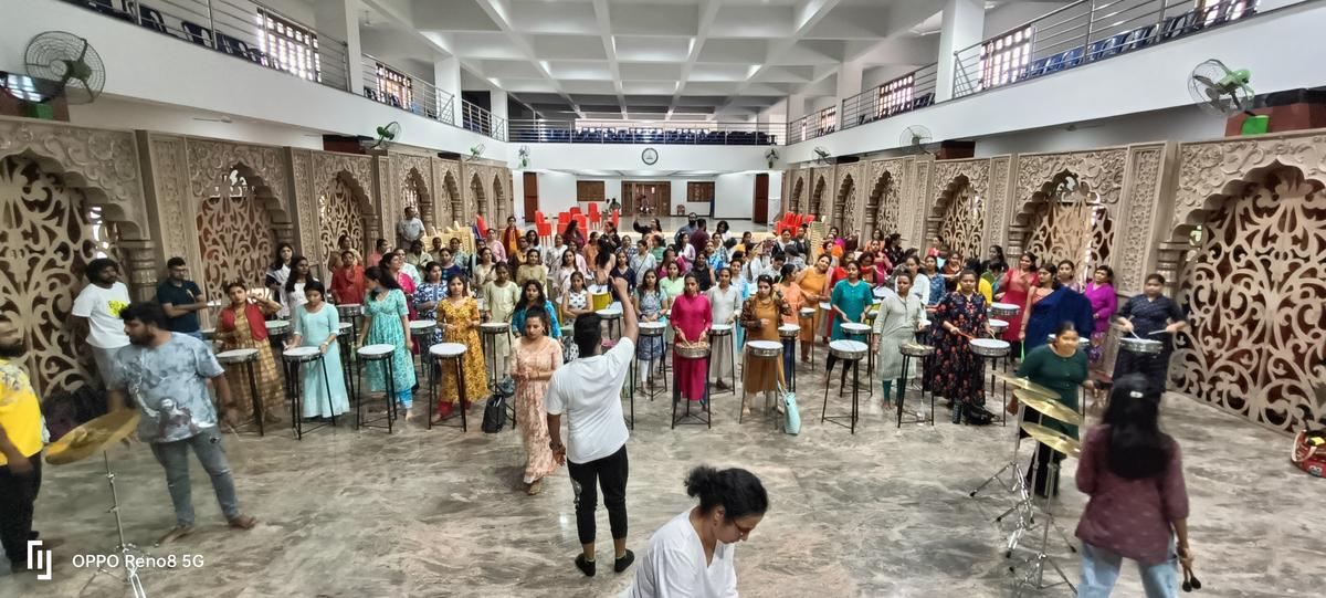 Bengaluru Ganesha Utsava in its 62nd year with focus on women - The Hindu