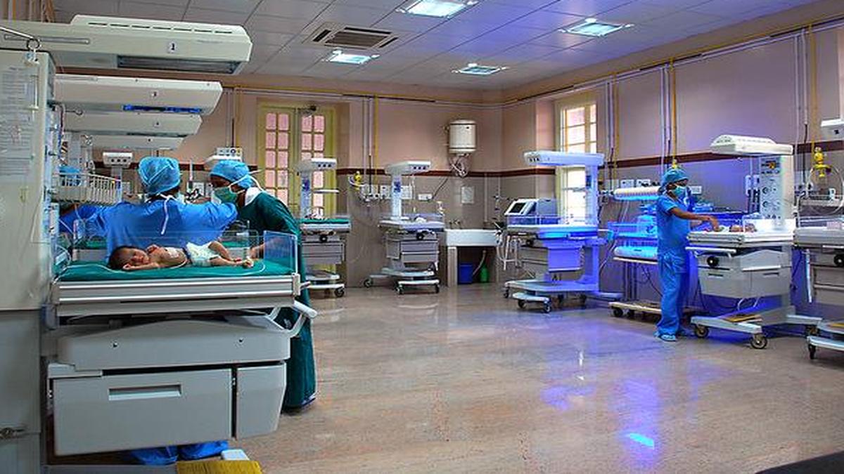 At NICU in Vani Vilas Hospital, 7 nurses look after 45 newborns - The Hindu