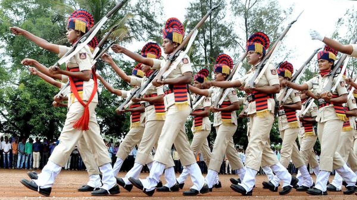 198 woman constables join State police force - The Hindu