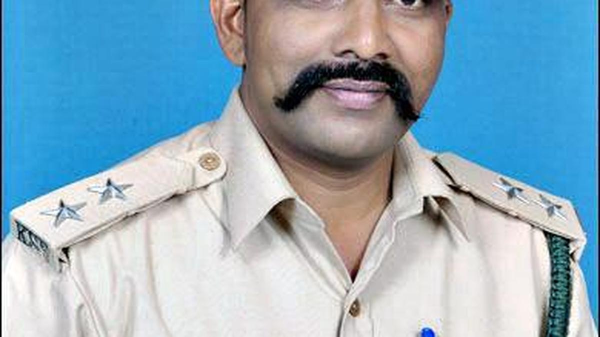 Forest officer gets Green Warrior’s Award - The Hindu