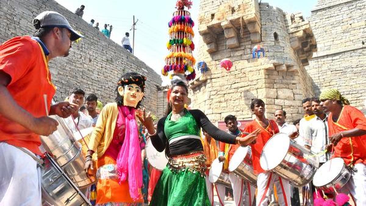 Low-key start to first-ever Rashtrakuta Utsav in Malkhed - The Hindu