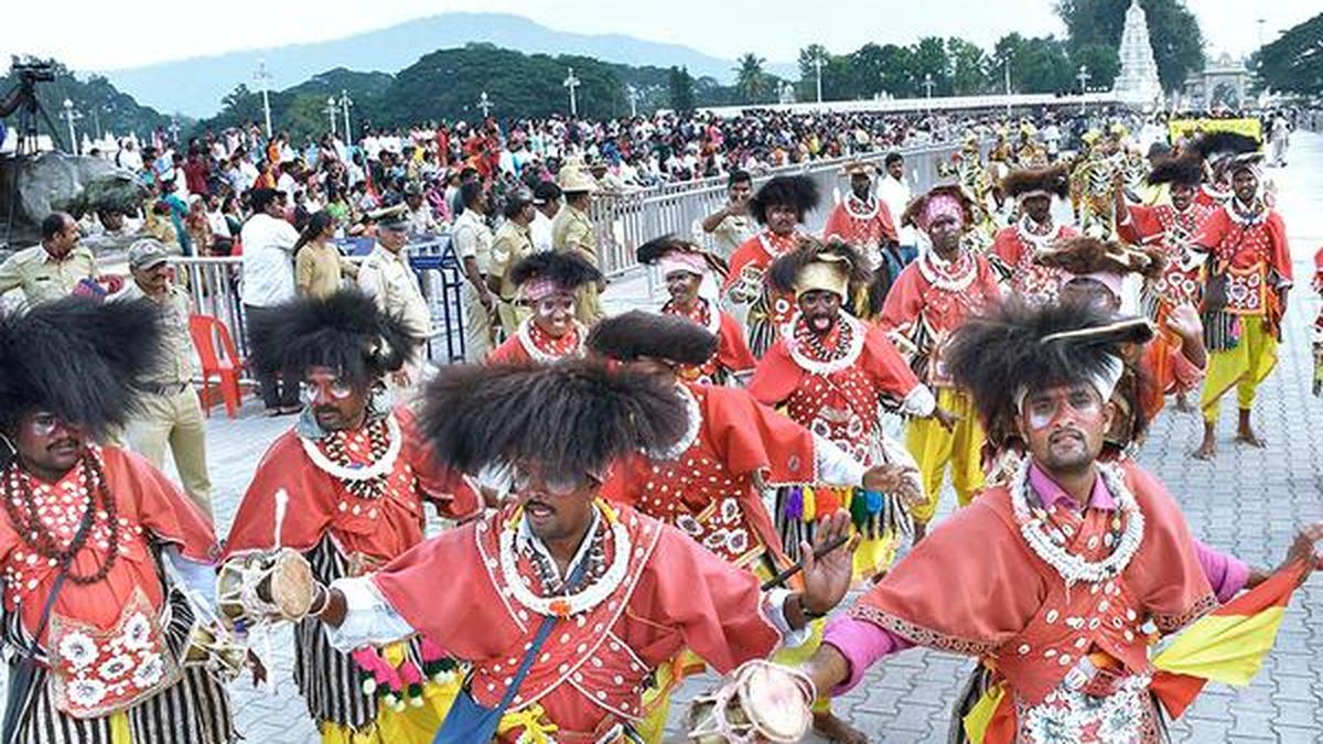 Procession by cultural troupes draws crowds - The Hindu