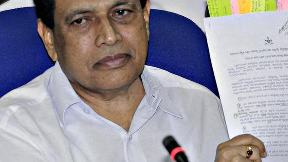 Hunger strike against ‘anti-farmer’ policies - The Hindu