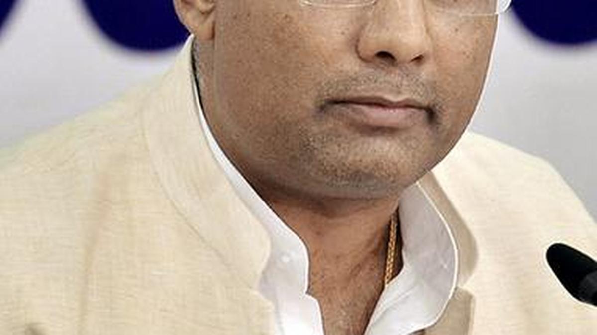 Cong. warns of action as dissidence escalates - The Hindu