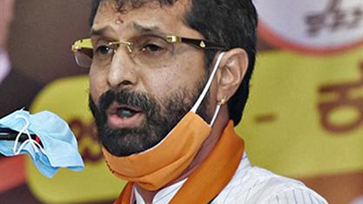 C.T. Ravi challenges Siddaramaiah - The Hindu