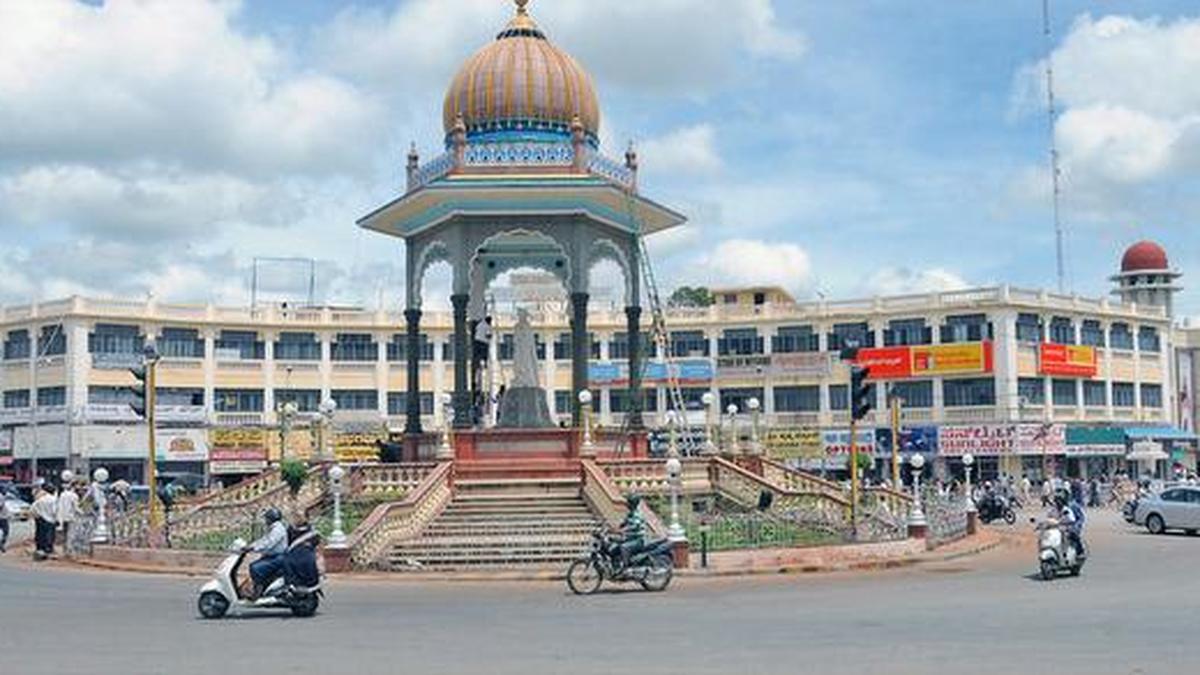 Mysuru city up on the cleanliness podium - The Hindu