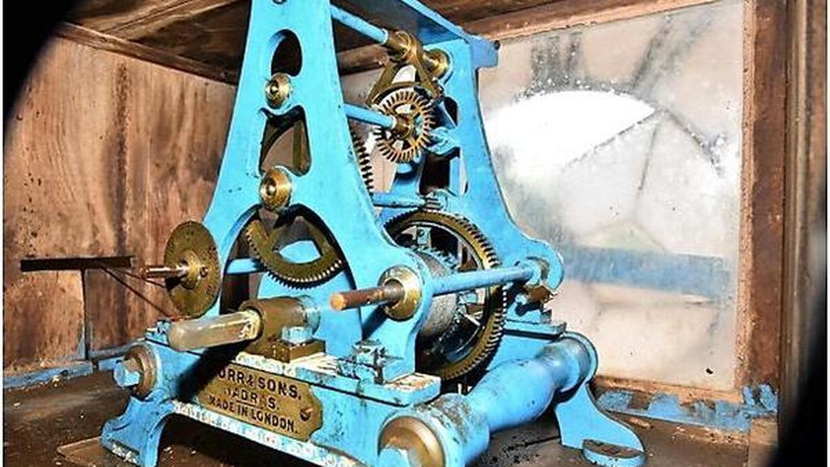 130-year-old antique clock resumes ticking in Dharwad - The Hindu