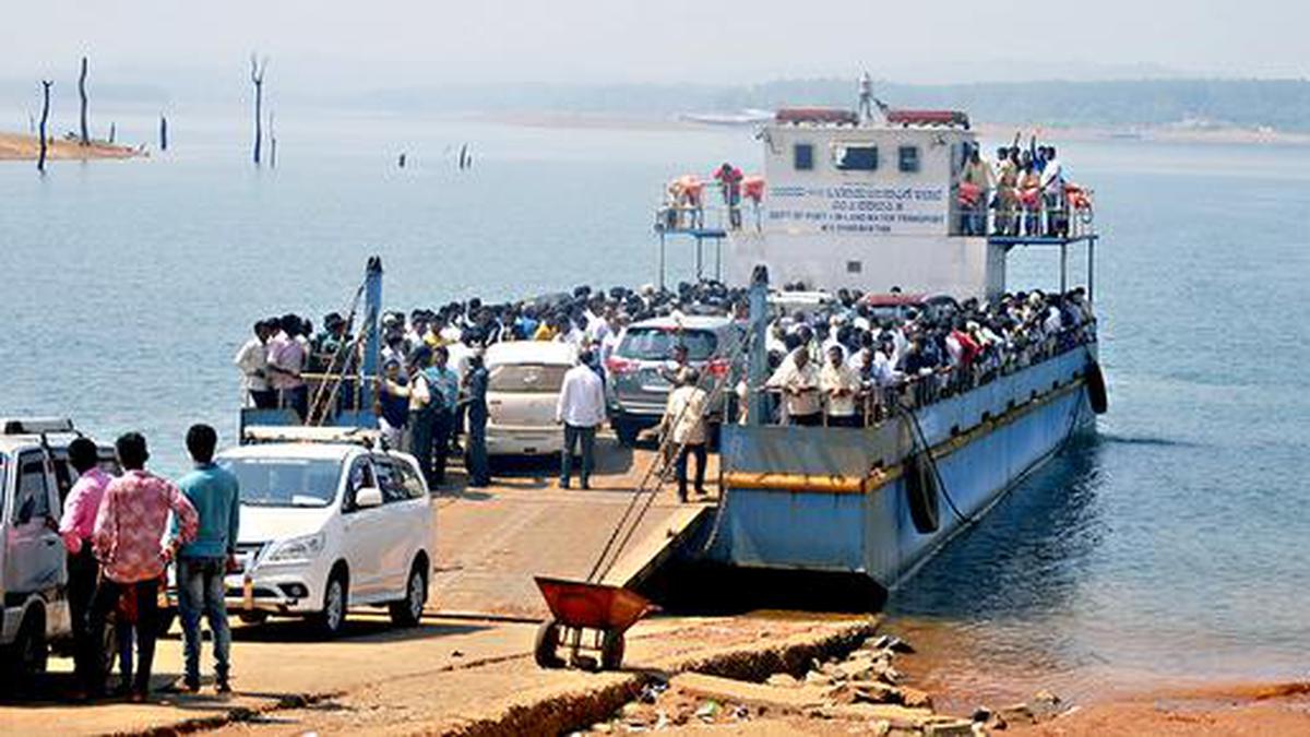 Economy of villages affected after closure of Sigandur temple in ...