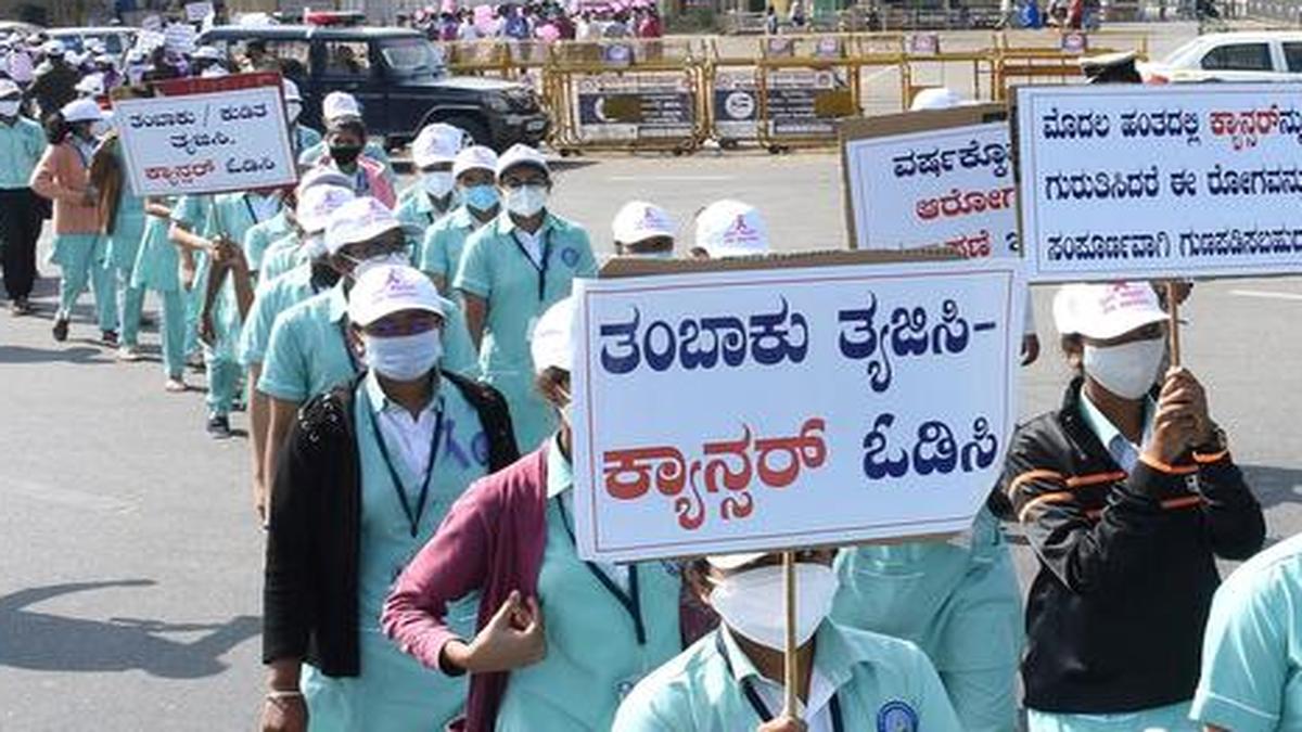 Cancer awareness rally held - The Hindu