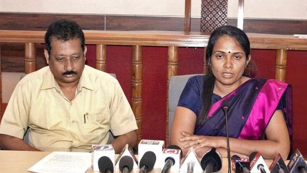 COVID-19 | Kodagu village declared ‘containment zone’; curbs on residents - The Hindu