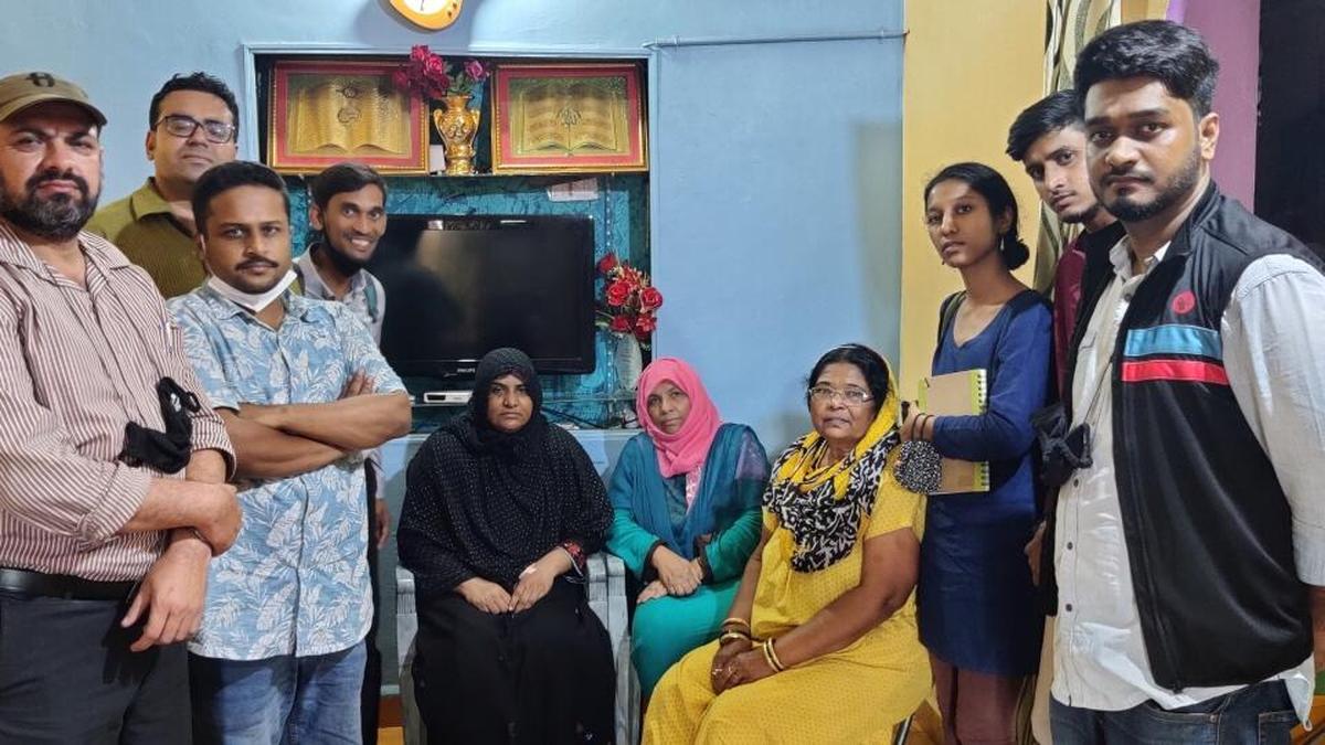 Treat murder of youth in Belagavi as religious honour killing: Fact-finding team - The Hindu