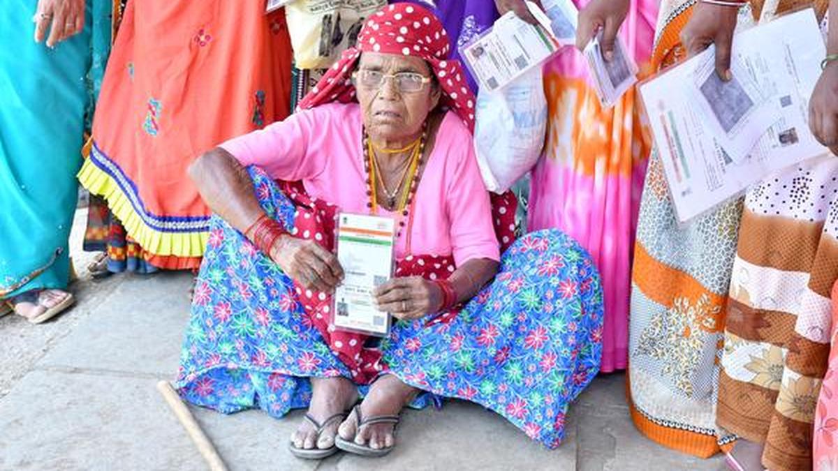 Bypolls: Despite scorching sun, Chincholi breaks turnout record - The Hindu