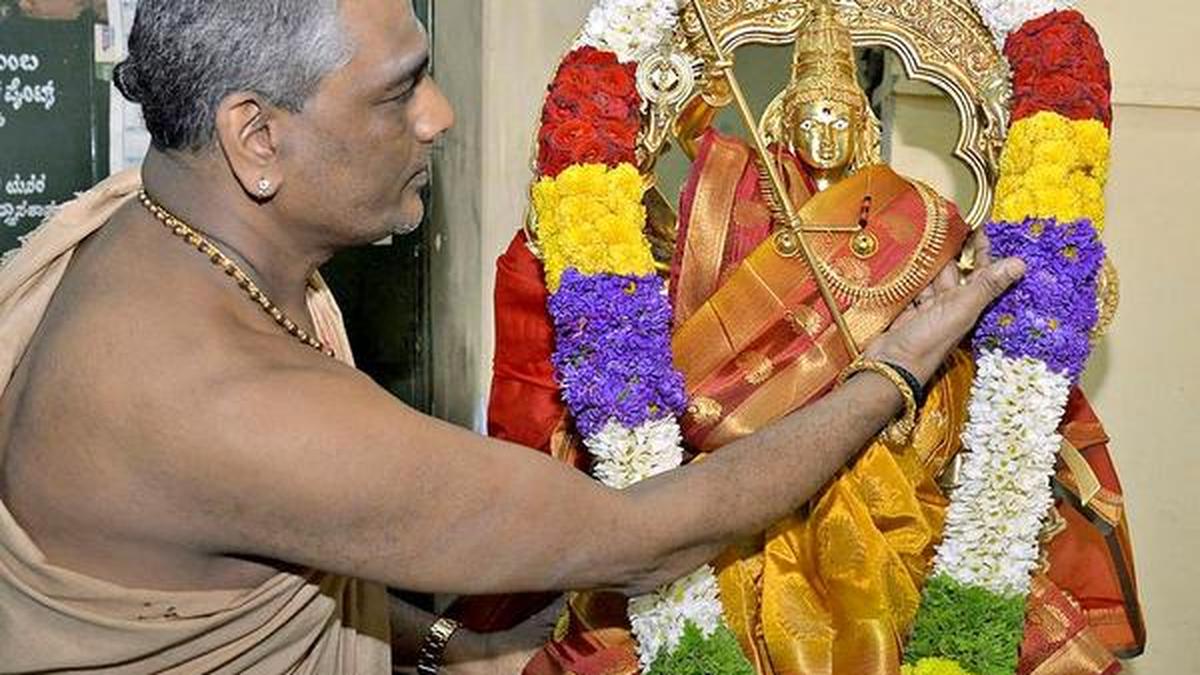 Mysuru all set for Dasara festivities - The Hindu